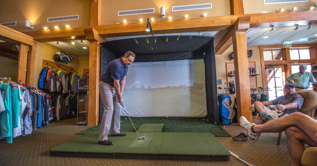 TrackMan Golf Simulator | Riverside Country Club